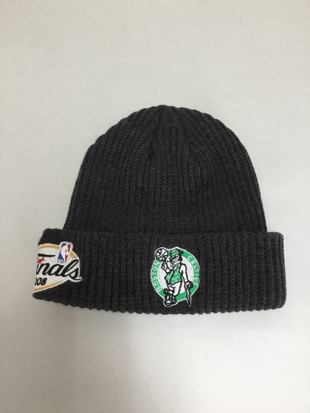 Mitchell & Ness Boston Celtics Short Stuff Beanie grey | Bludshop.com
