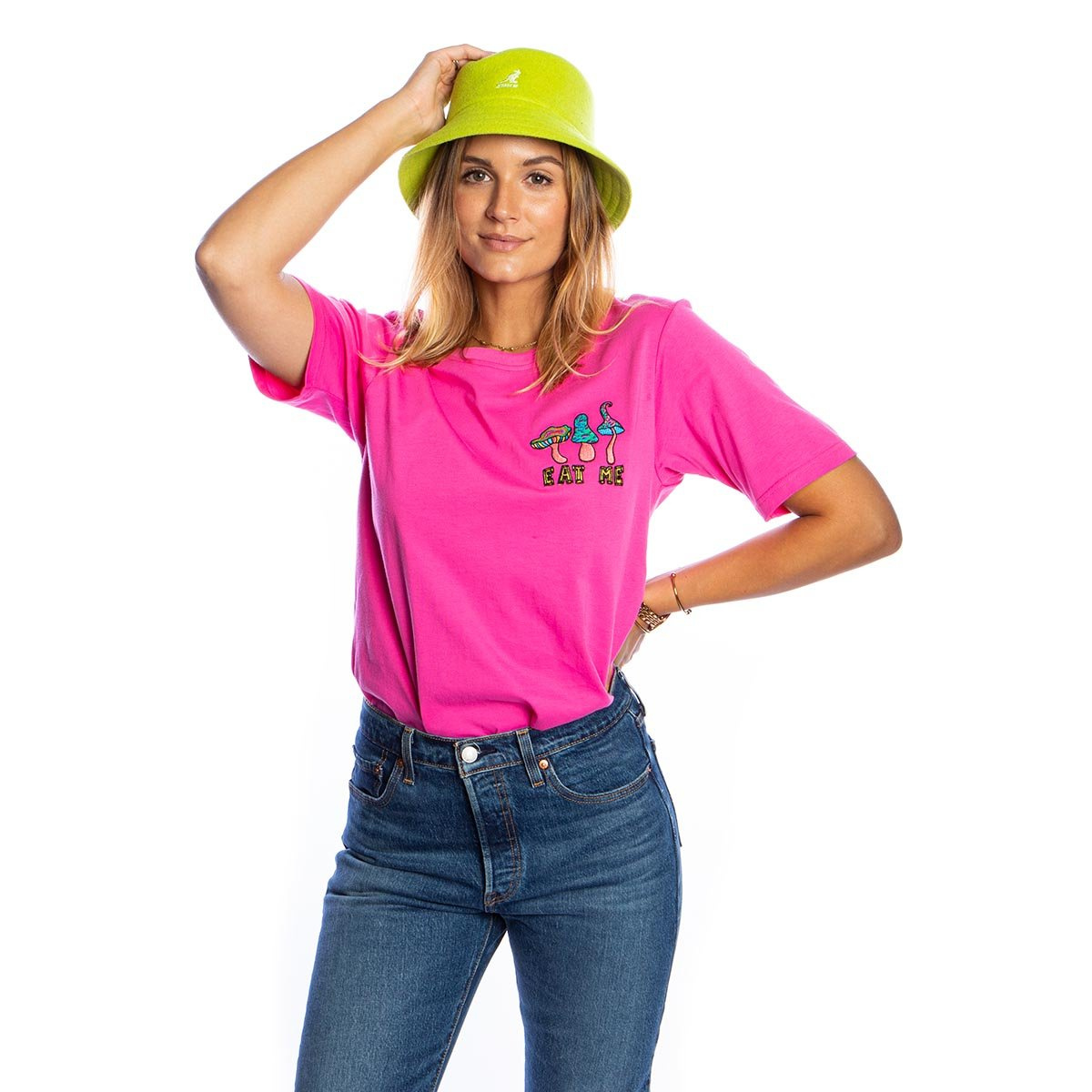 Oddity Eat Me T-shirt neon pink | Bludshop.com