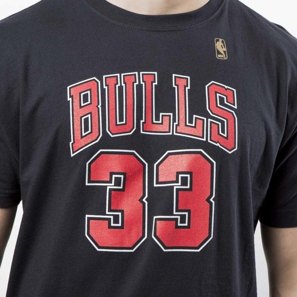 Mitchell & Ness Chicago Bulls #33 Scottie Pippen T-shirt black Name ...